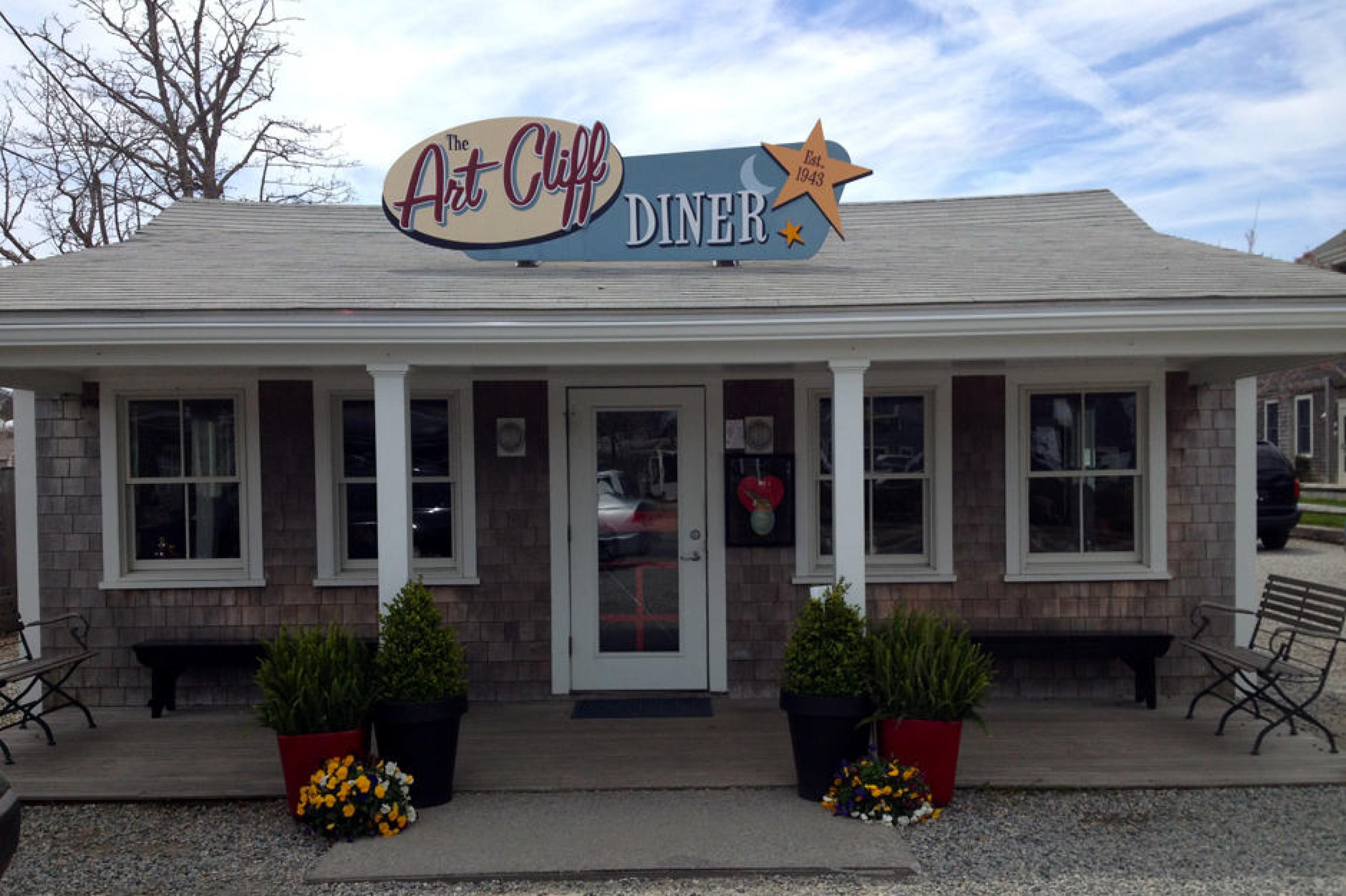 Best Martha's Vineyard Restaurants