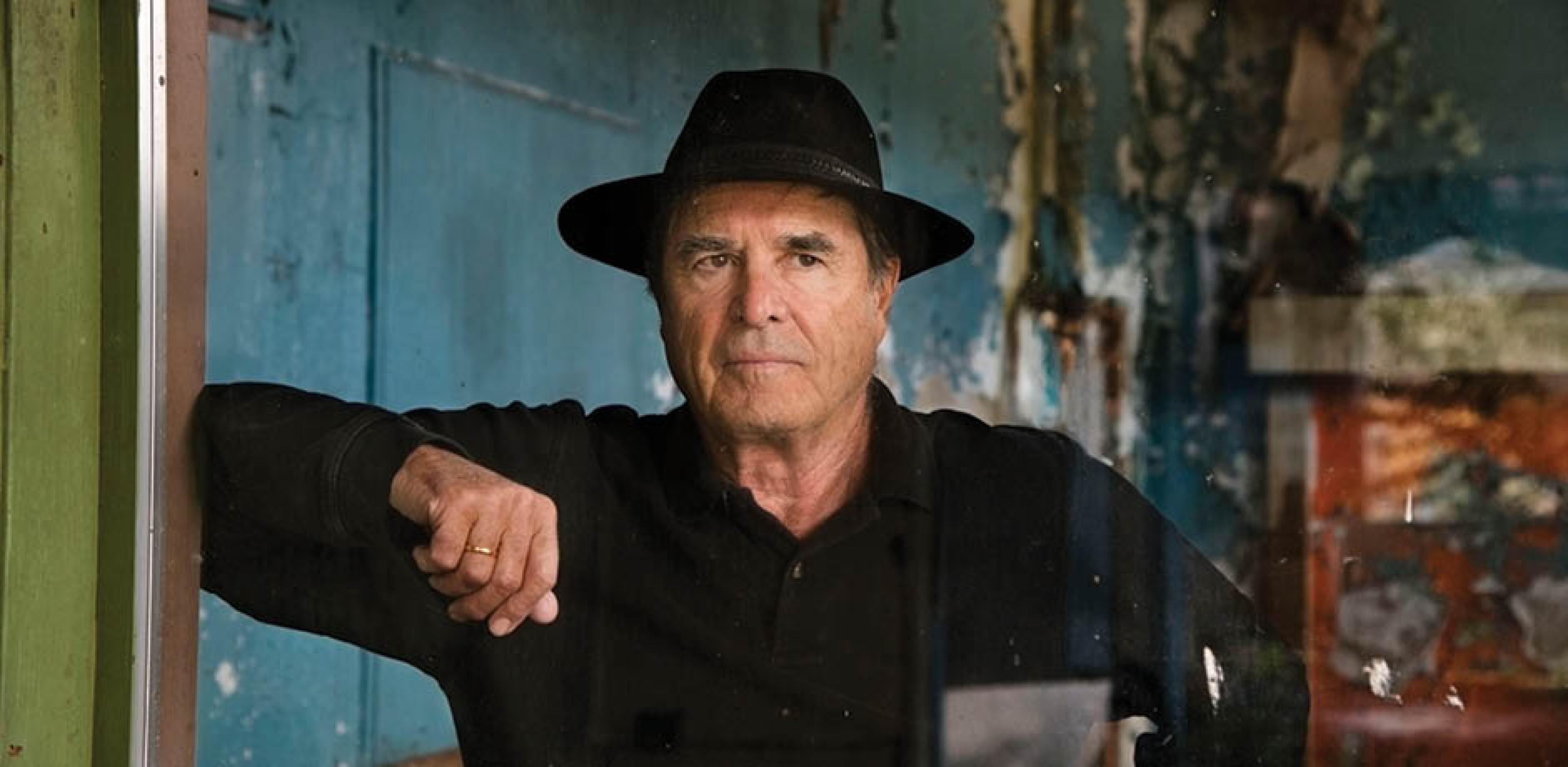 Paul Theroux, Writer